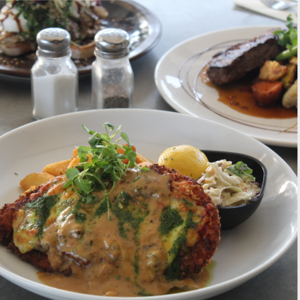 Szimpla: All-Day Eatery & Gastro Bar