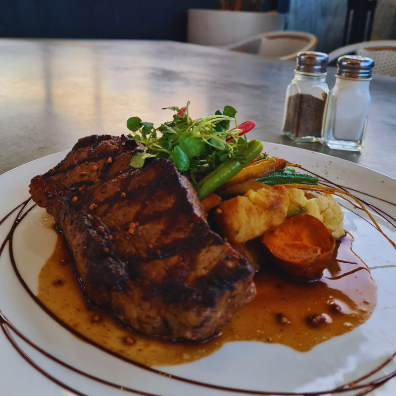 Szimpla: All-Day Eatery & Gastro Bar