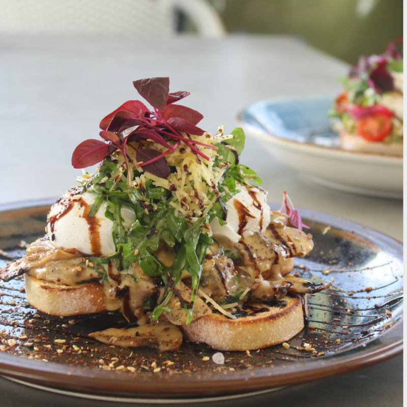 Szimpla: All-Day Eatery & Gastro Bar